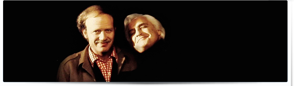 Tom Mankiewicz and Marlon Brando on the set of Superman-The Movie in ...